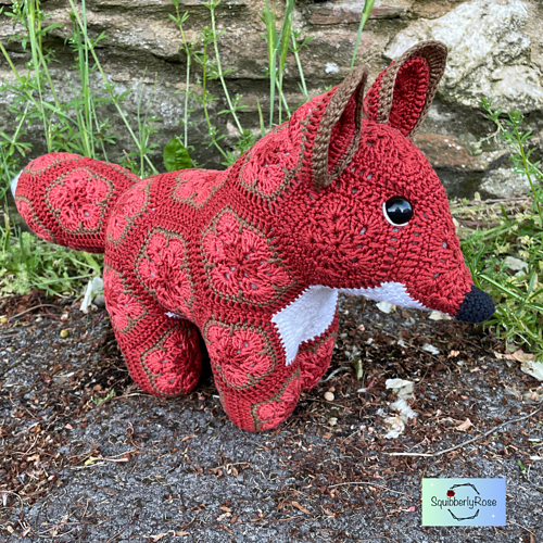 Ravelry: Freddie The African flower fox pattern by selina page