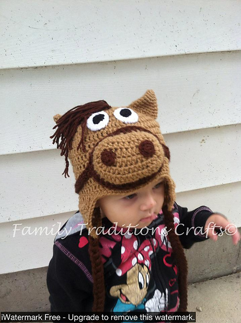 Ravelry: Horse Hat pattern by Shannon Corcoran Family Traditions Crafts