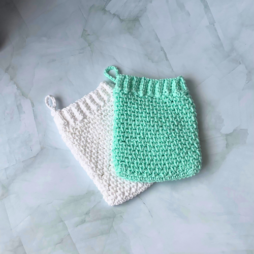 Ravelry: Beginner Bath Mitt pattern by May Shehab