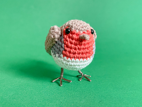 Ravelry: European Robin pattern by Stella Taubenheim