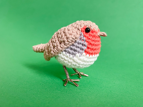 Ravelry: European Robin pattern by Stella Taubenheim