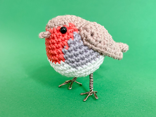 Ravelry: European Robin pattern by Stella Taubenheim