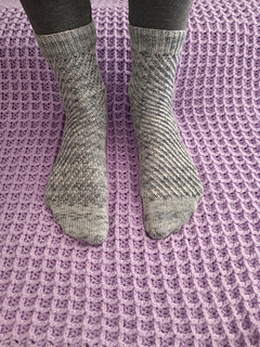 Ravelry: Spiral socks pattern by Stephs knitting bubble
