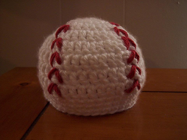 Ravelry: Newborn Baseball Hat pattern by Stitch11