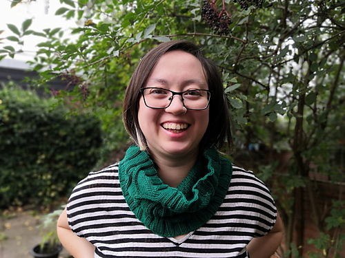 Ravelry: Thrive Cowl pattern by Stitch Gremlin