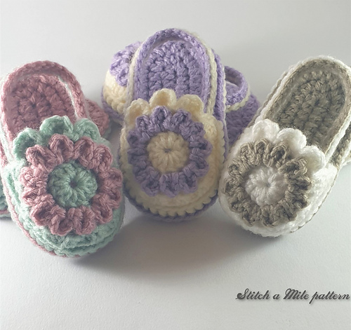 Ravelry: Baby girl sandals pattern by Tanja Scott