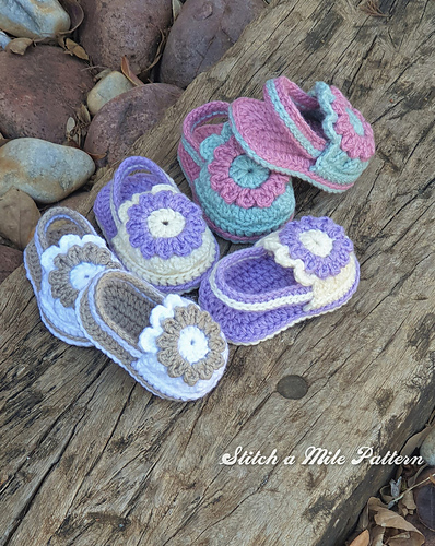 Ravelry: Baby girl sandals pattern by Tanja Scott