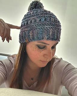 Ravelry: Beanie Zoe pattern by Antonella Fernandez