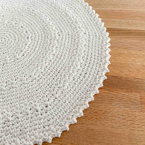 Ravelry: Round Placemats pattern by Jessica Underwood