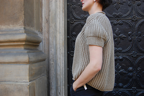 Ravelry: Slow Top No.1 pattern by Gosia Dzik-Holden