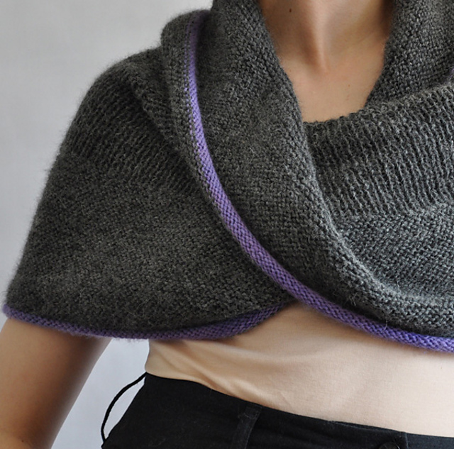 Ravelry: Stitchville Moebius pattern by Gosia Dzik-Holden