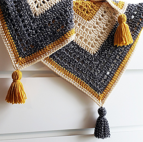 Ravelry: Gold and Marble Blanket pattern by Azra Suho