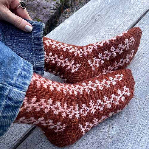 Ravelry: Joyce pattern by Stone Knits