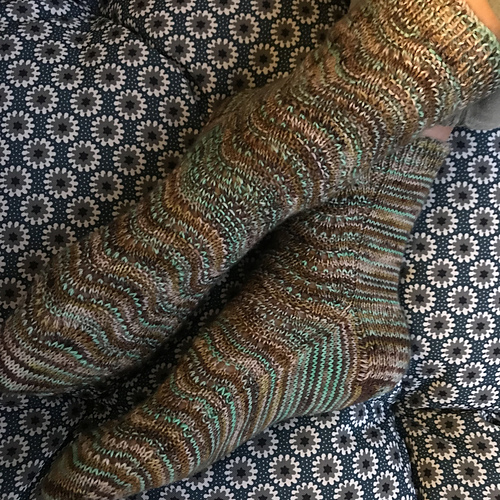 Ravelry: Lola´s Socks pattern by Stone Knits