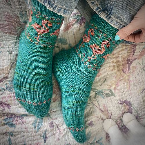Ravelry: Flamboyant Flamingos socks pattern by Stone Knits