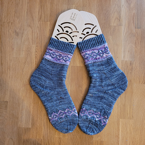 Ravelry: Rebekka pattern by Caia Gossens