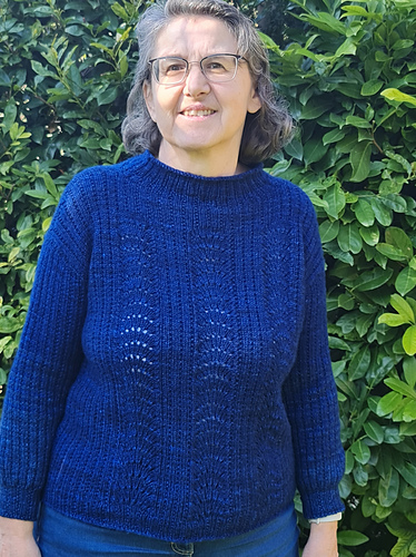 Ravelry: Fan Stitch Sweater pattern by Nadya Stallings