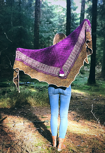 Ravelry: Nordertown Springs Shawl pattern by Rebecca Rohde