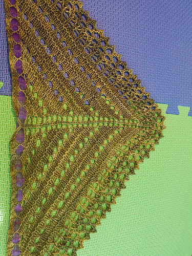 Ravelry: Emerald Forest Lace Kerchief pattern by Rachel Stuckey