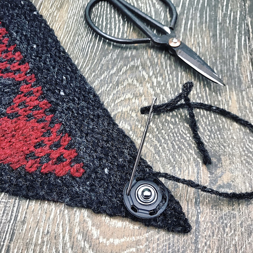 Ravelry: Woof! pattern by Alexandra Davidoff