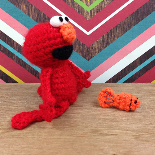 Ravelry: Mini Elmo Keyring pattern by Susie StuffSusieMade