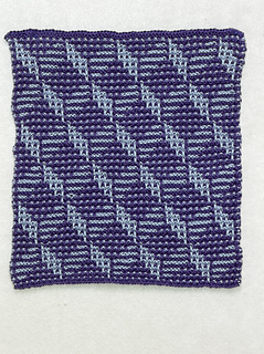 Ravelry: Tile in Square and Wave - 006 pattern by SuanaKuhn