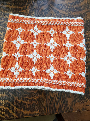 Ravelry: Copper Fox Hat pattern by Lisa McFetridge