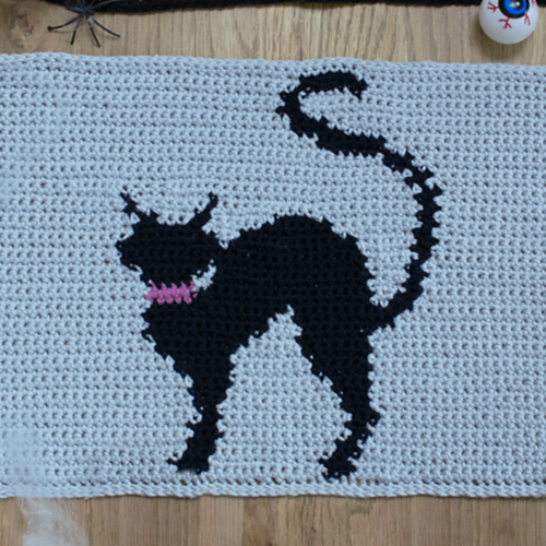 Ravelry: Halloween Cat Placemat pattern by Sunflower Cottage Crochet