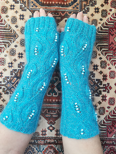 Ravelry: The Japanese girl pattern by Anne B Hanssen