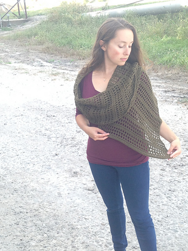 Ravelry: Sarah's Asymmetrical Shawl pattern by Ellen Elizabeth