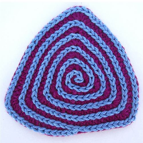 Ravelry: Triangular Spiral Coaster pattern by Jonas Matthies
