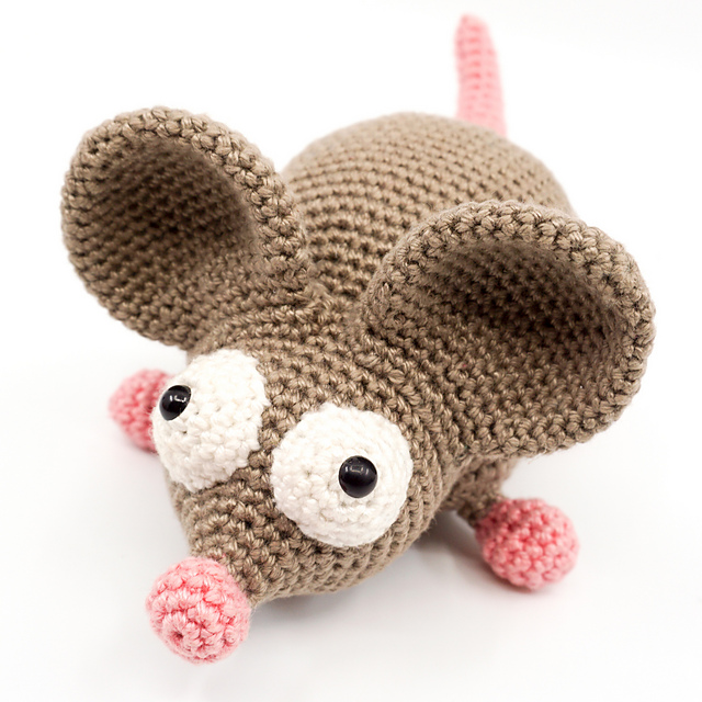 Ravelry: The Chubby Mouse pattern by Jonas Matthies