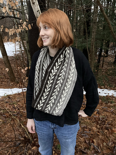 Ravelry: Walker's Ridge Cowl pattern by Susan Mills Knits