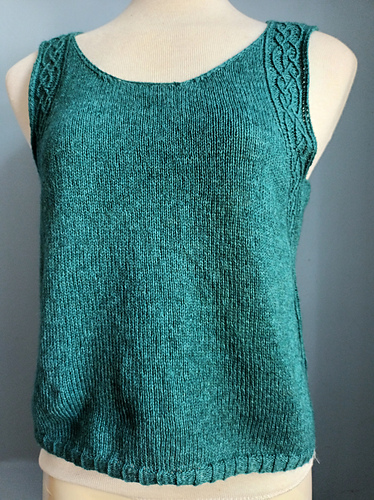 Ravelry: Top #1 pattern by Susanne Poulsen
