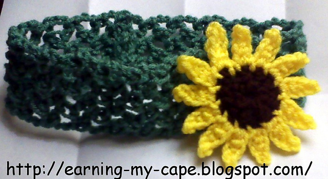 Ravelry: Sunflower Headband pattern by Susie Oui Crochet