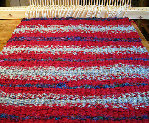 Ravelry: TanglewoodWeaver's Peg Loom