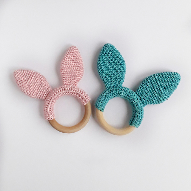 Ravelry: bunny ears teether pattern by Svetlana Artyukhova