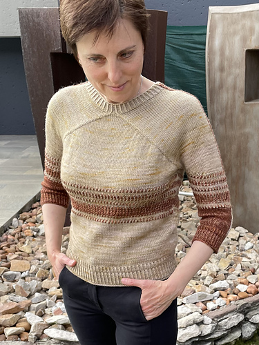 Ravelry: AME Sweater pattern by Beatrice Mase