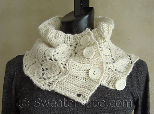 Ravelry: #98 Lush Button-Up Cowl pattern by SweaterBabe