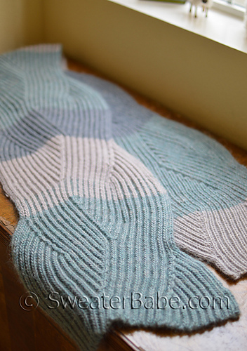 Ravelry: #278 Monterey Scarf pattern by SweaterBabe