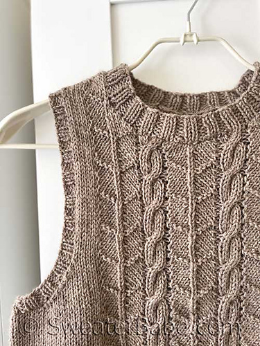Ravelry: #350 Willow Vest pattern by SweaterBabe