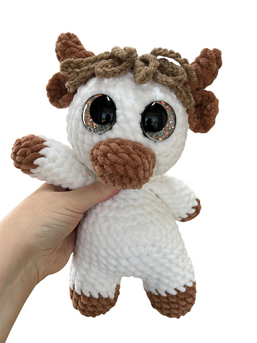 Ravelry: Rowan the Highland Cow Plushie pattern by Kathryn Cortez