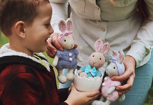 Ravelry: Bunny Tail pattern by Diana Patskun