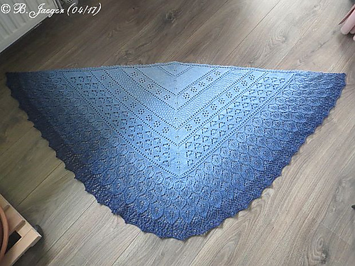 Ravelry: Herbstblüte pattern by Sandra Schmieding
