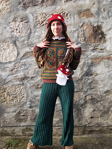 Ravelry: Mushroom Hat pattern by Hazel Palmer