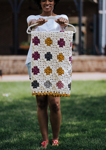 Ravelry: Sweet Granny Baby Blanket pattern by Toni Lipsey
