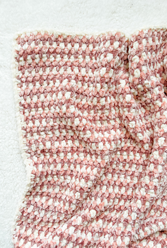 Ravelry: Tri-Color Linen Baby Blanket pattern by Toni Lipsey