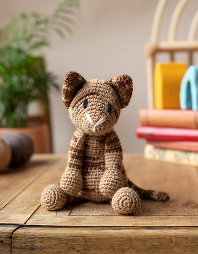 Ravelry: Lulu the Red Tabby Cat pattern by TOFT UK