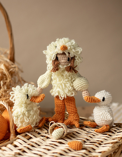 Ravelry: Mini Easter Chick Doll pattern by TOFT UK