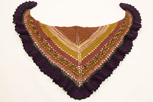 Ravelry: Triangle Magic pattern by Crafty Lady Trio